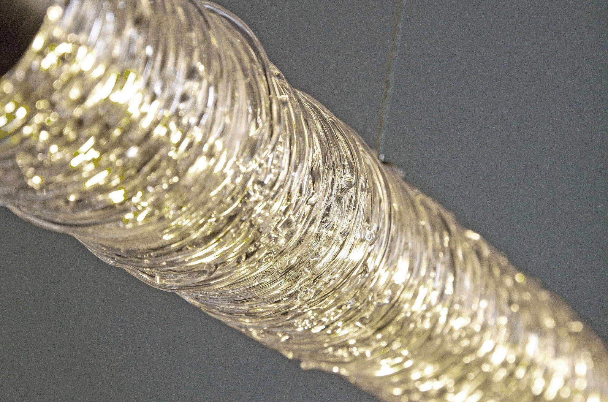 Elegant Glass Blown Hollow Horizontal Tube Tamar Wand Lighting – Shakúff